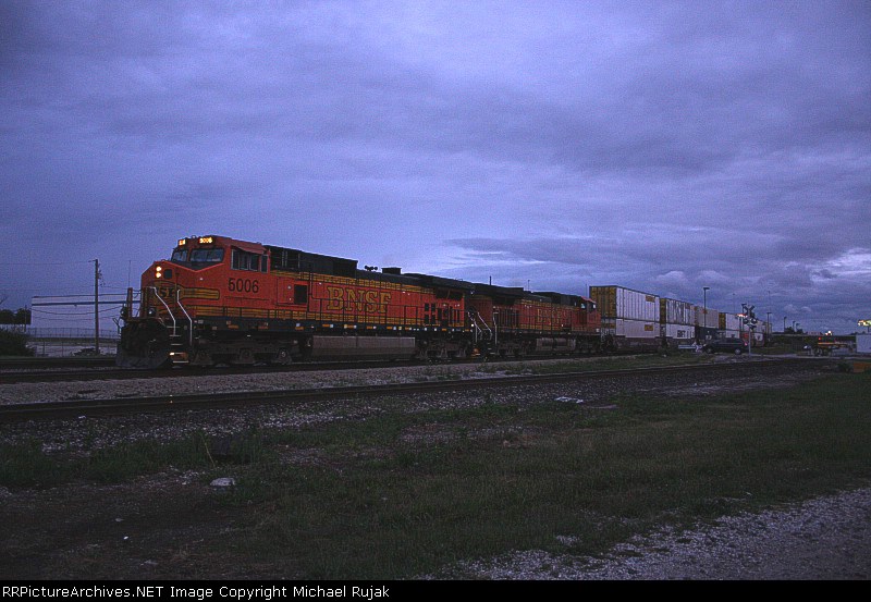 BNSF 5006